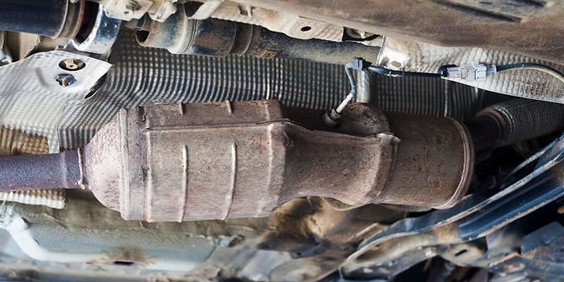 How to Recognize Problems with Vehicle Exhaust Systems | Johnny's ...